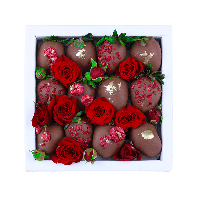 Shop - SecretBerry | Premium Schoko-Erdbeeren & Macarons